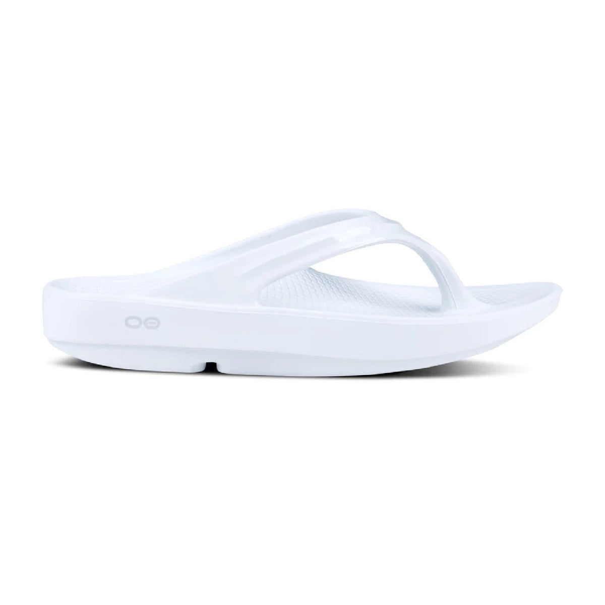 Women's OOFOS OOlala Sandal, White, 6 B Medium — RELAY